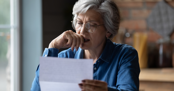Retraite : voici à combien s'élève la pension mensuelle d’une femme qui ...