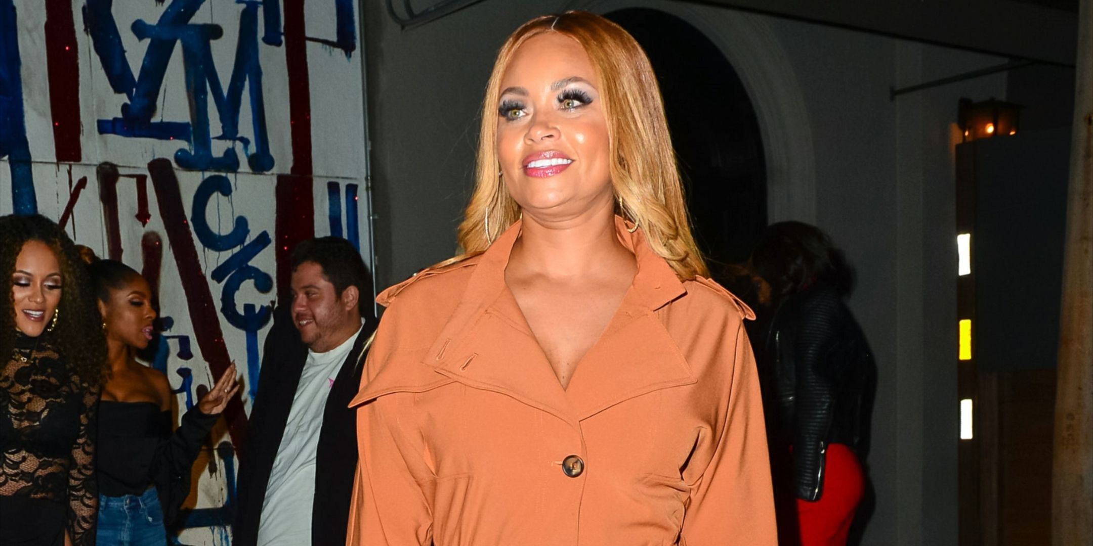 ‘Love Hotel’ Creates An Unforgettable And Costly Dating Experience For ...