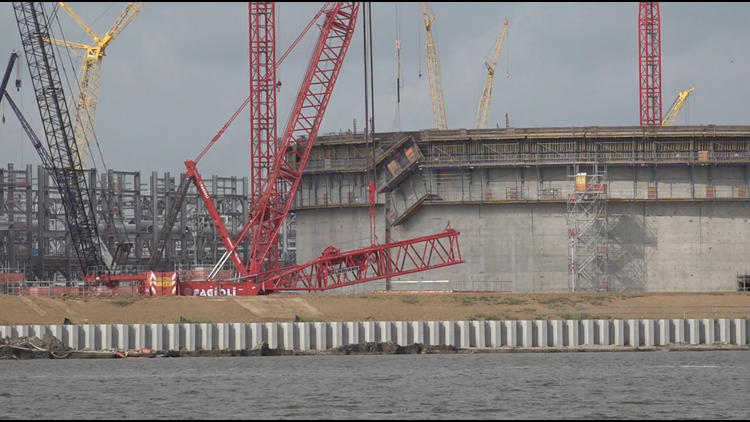 3 dead, 2 injured in scaffolding collapse at LNG construction site in Texas 3 dead, 2 injured in scaffolding collapse at LNG construction site in Texas