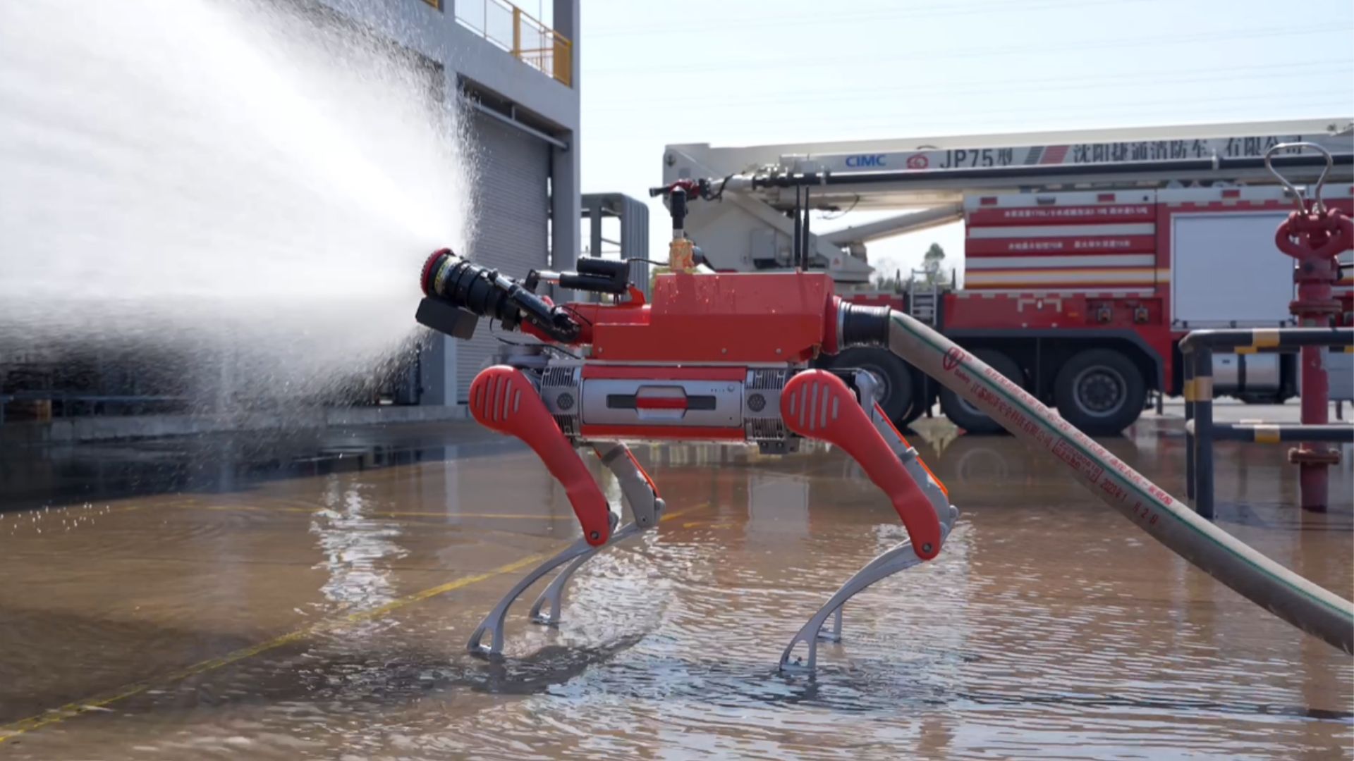 Video: China’s firefighting robot dogs rain 60-meter jets, scale stairs ...