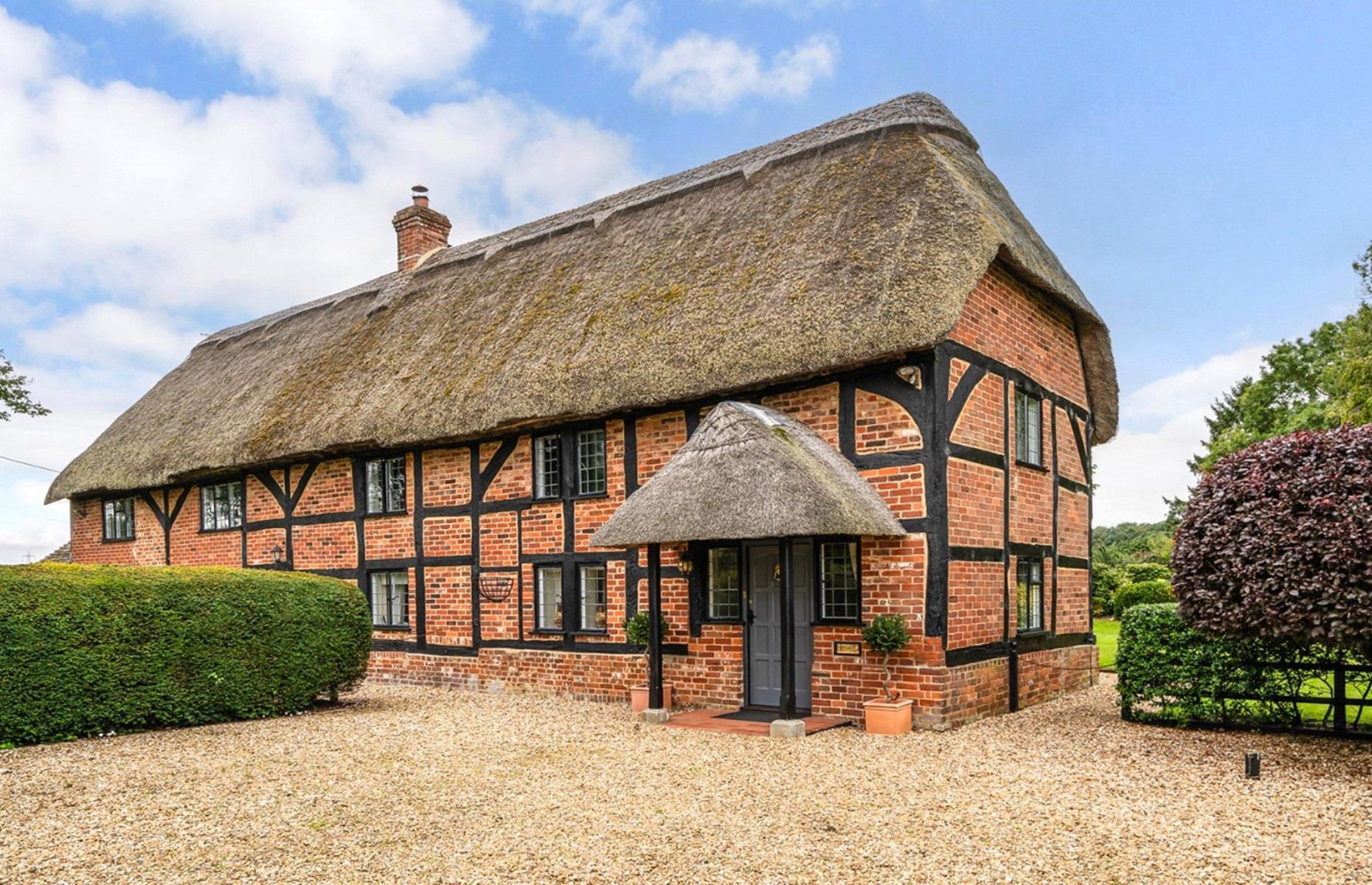 Inside 12 stunning thatched houses around the world