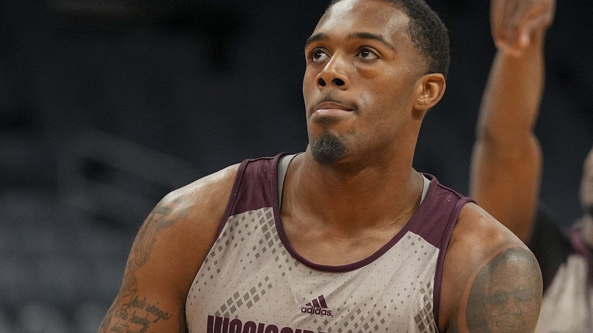 Chargers sign 6’9, 330-pound basketball player amongst UDFA haul