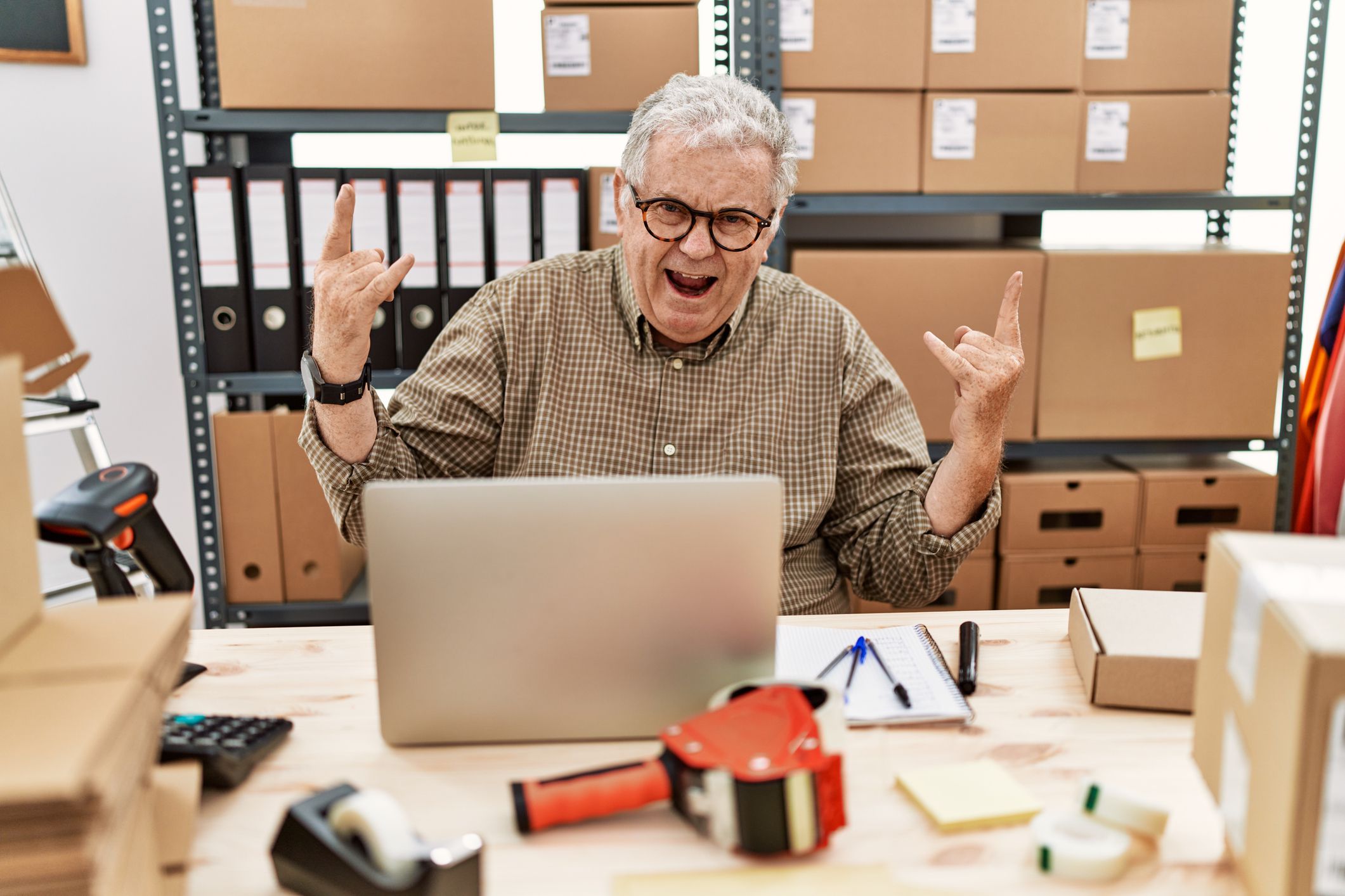 Expert Tips to Actually Make Money Selling Stuff Online