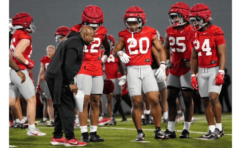 2025 NCAA College Football Playoff Predictions: Projecting the 12-Team ...