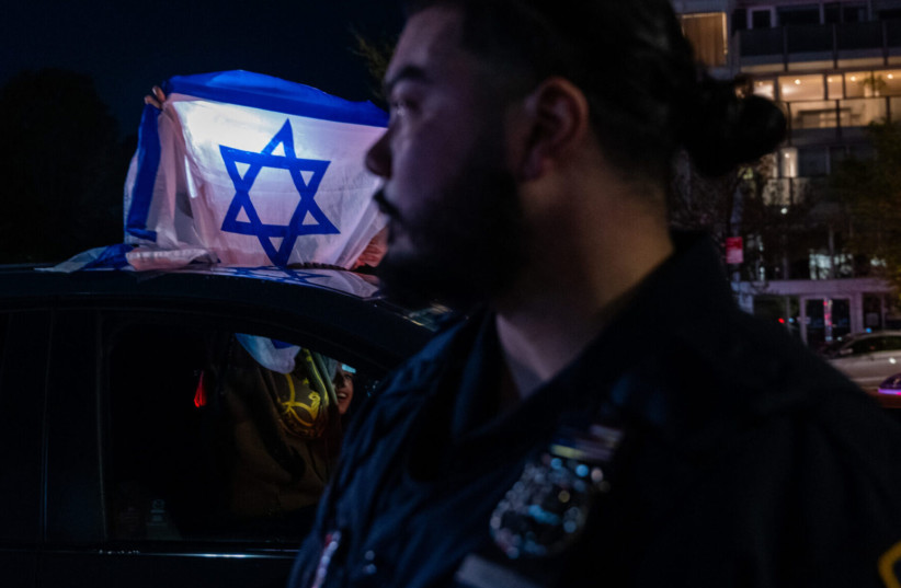 NYC Radicals threaten to 'flood' Crown Heights and 'rise up' against Chabad