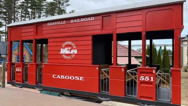 Edaville puts rides, train cars, amusement games up for auction