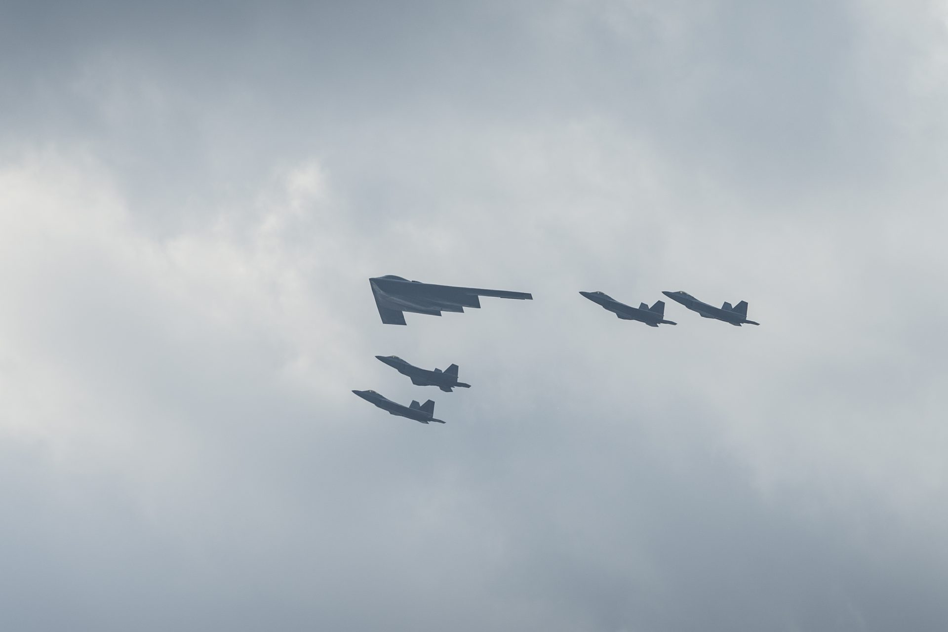 A new game-changing US stealth bomber is facing big problems