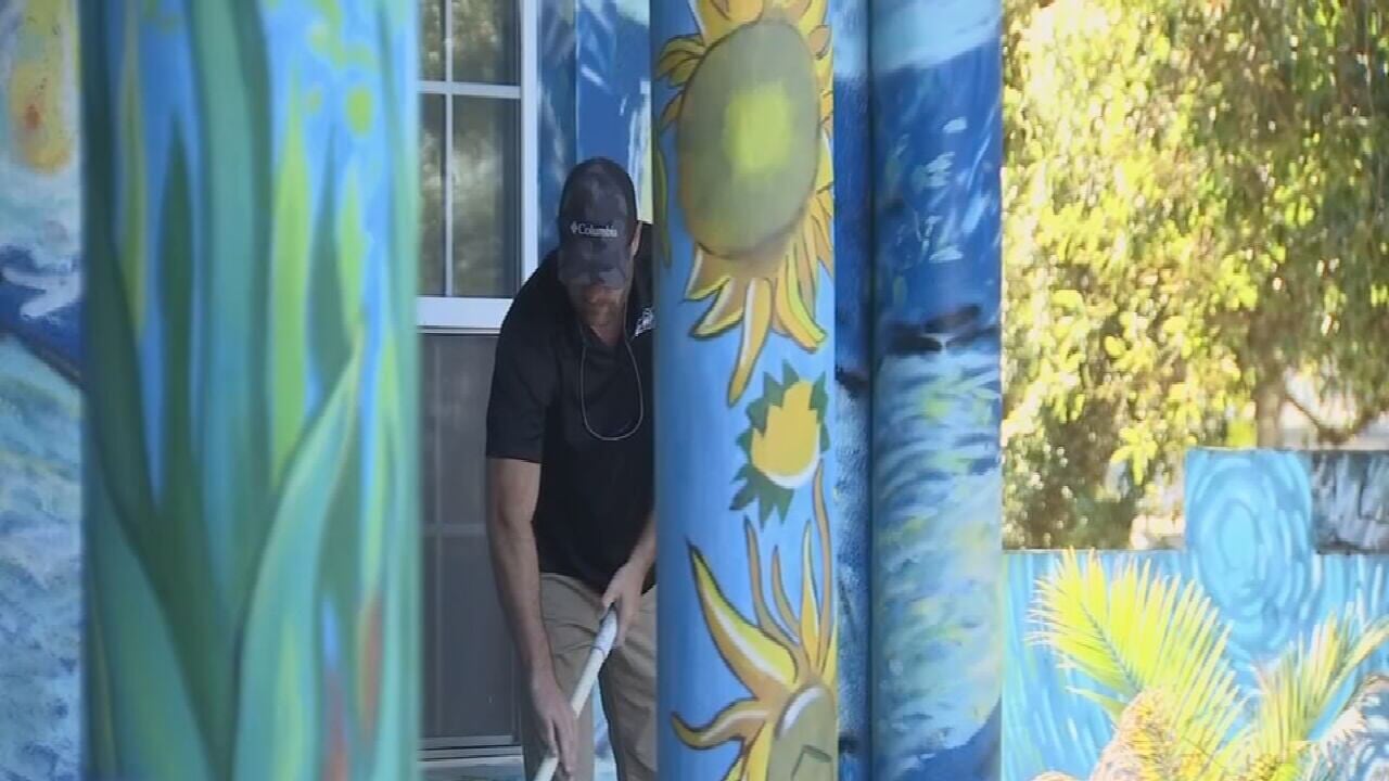 Mount Dora’s famous ‘Van Gogh House’ receives fresh coat of paint for ...
