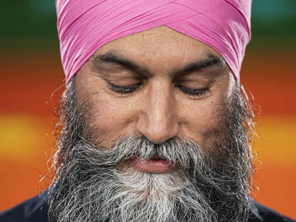 Jagmeet Singh resigning as NDP leader after losing his seat, his party ...