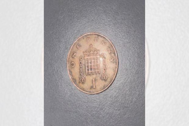 Rare Queen Elizabeth 2p coin on sale for over £35,000