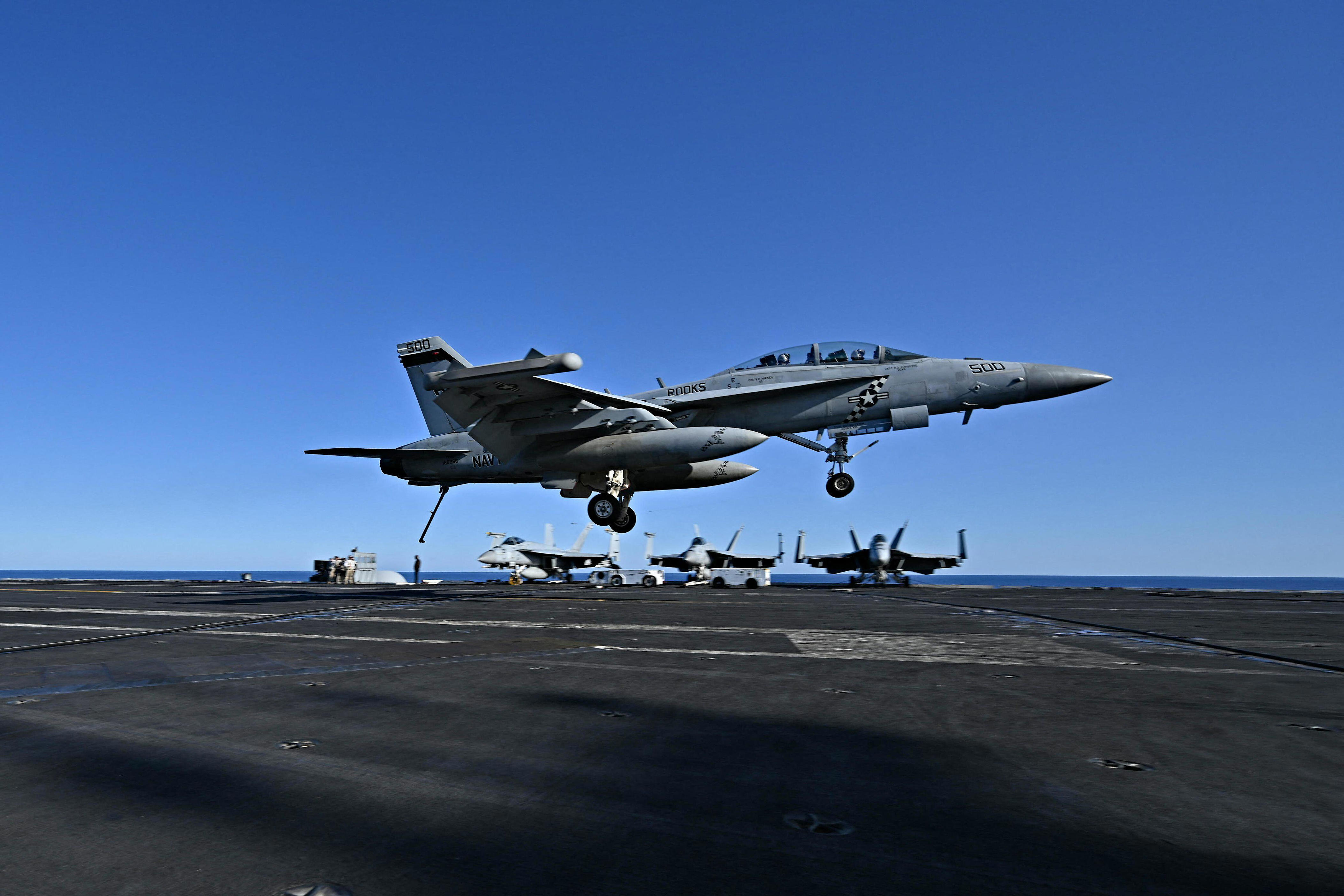 US Fighter Jet Rolls Off Aircraft Carrier, Sinks Into Ocean