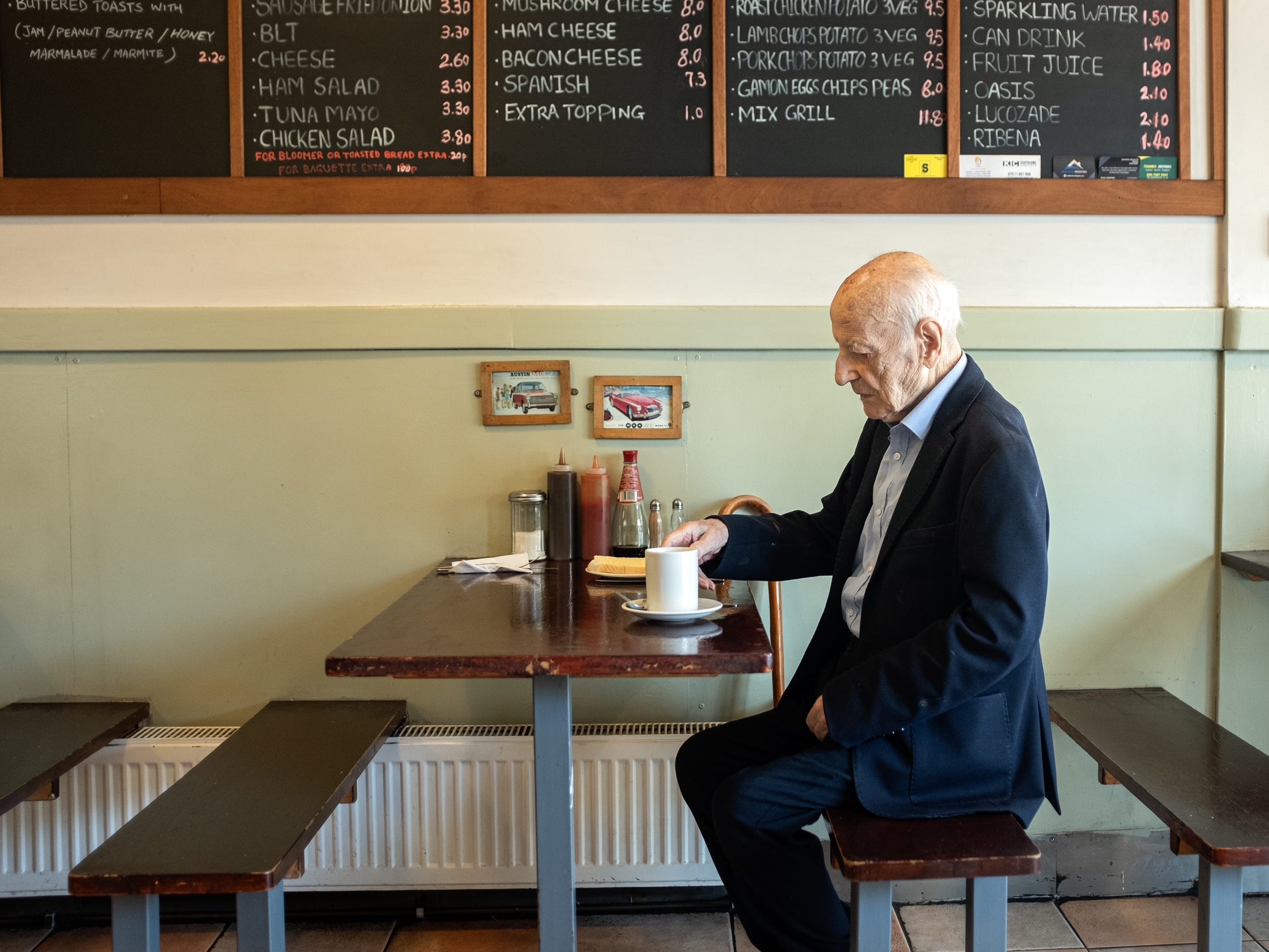 A photographer who takes pictures of older people learned 4 life ...