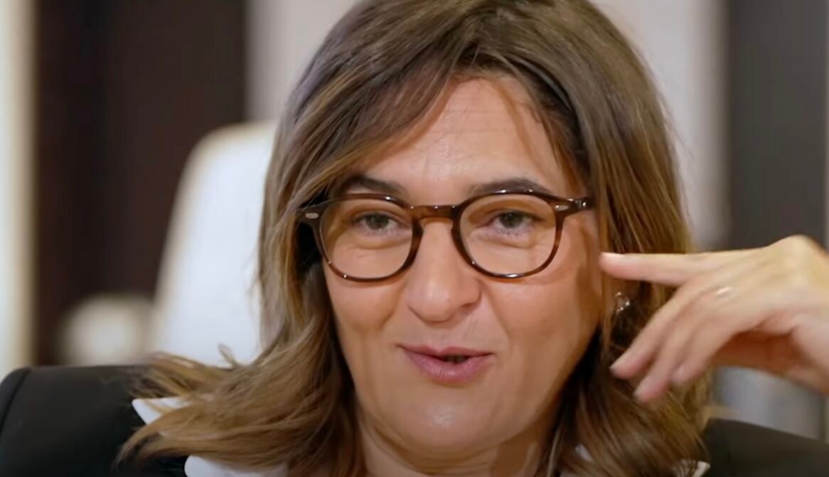 « Tu vois une femme dans ce bourbier ? » : Fayza Lamari triste pour la ...