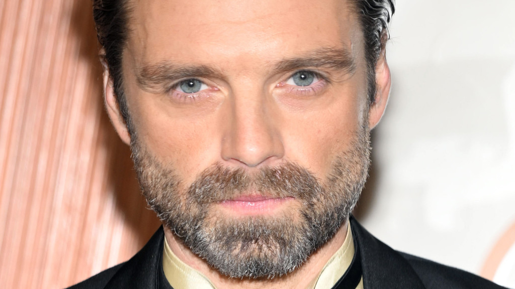 Sebastian Stan makes telling comments about Gossip Girl co-stars