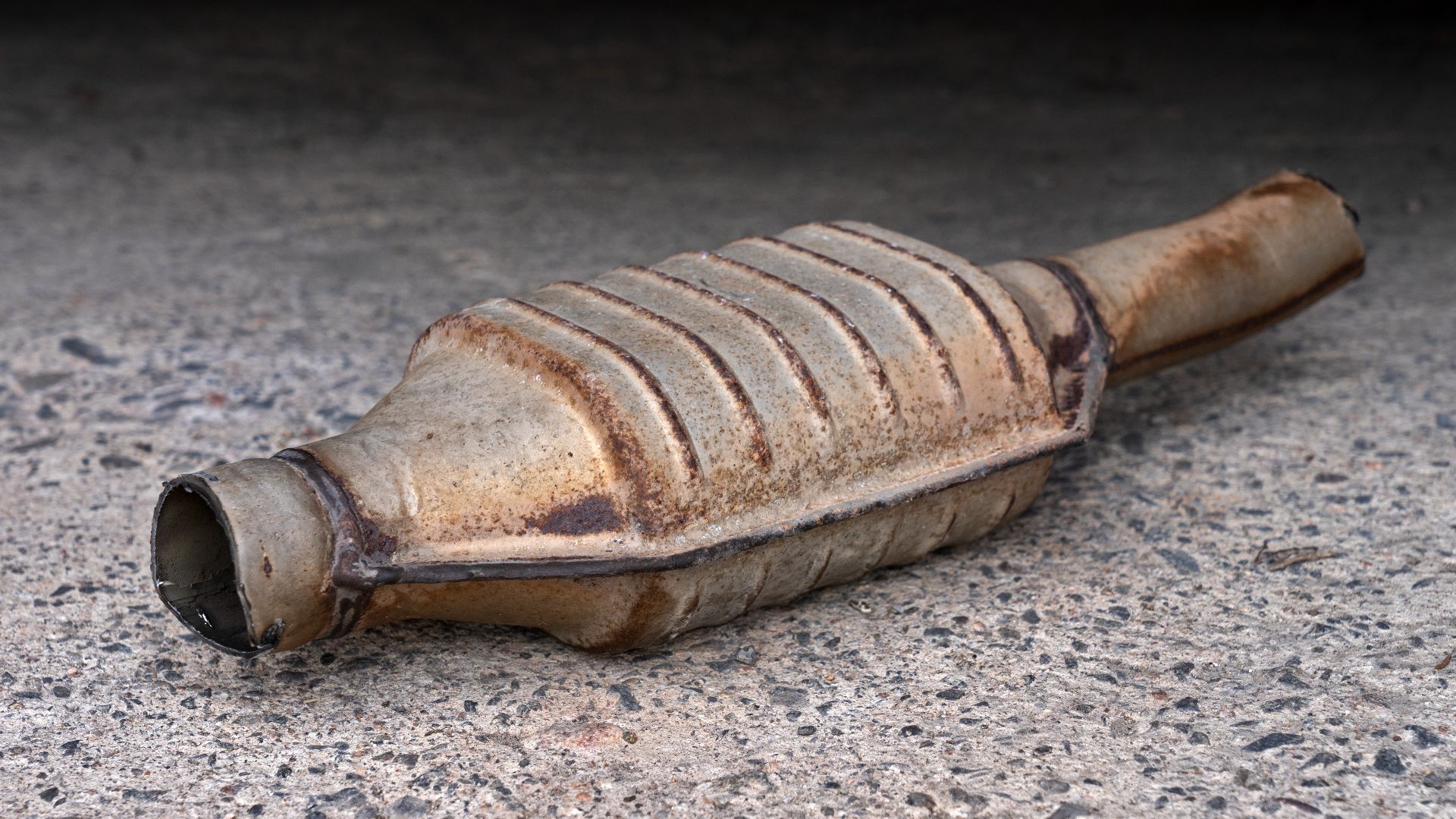 The 20 Most Valuable Car Parts To Scrap