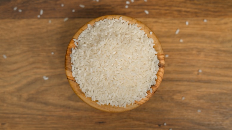 Never Rinse Your Rice When Preparing These 2 Classic Entrees