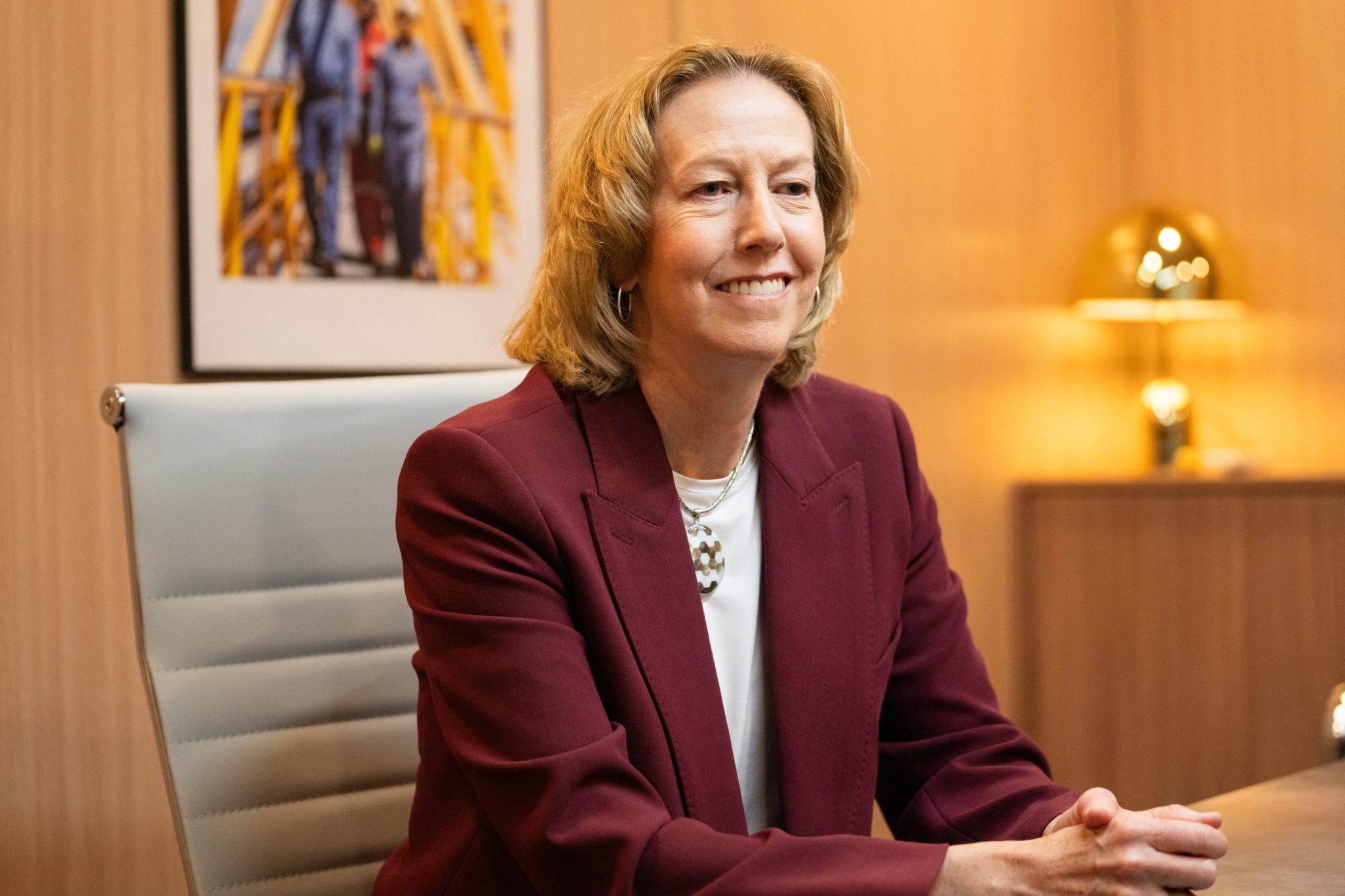 Embattled BP replaces CEO, naming Woodside Energy chief as first-ever ...