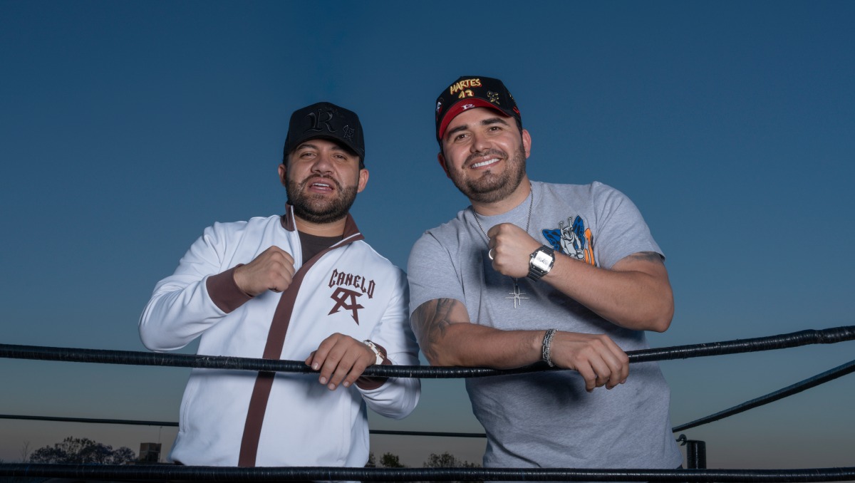 Luis R. Conríquez lanza colaboración con JC Hats, importante marca de gorras