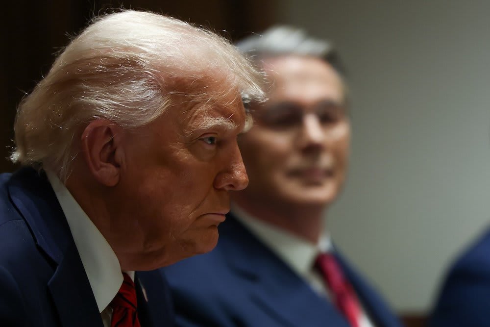 It's time for Democrats to kick Trump while he's down — repeatedly ...