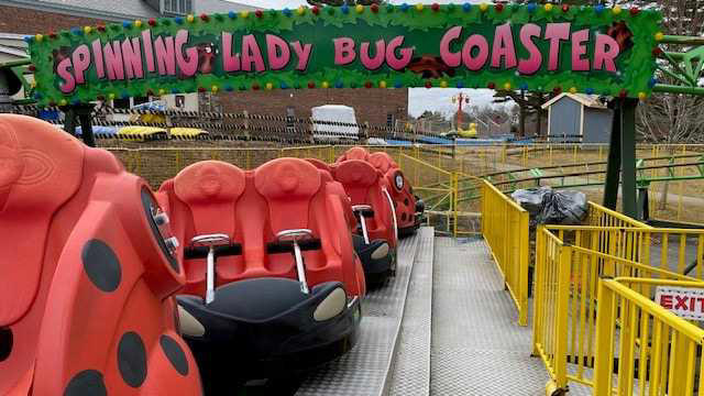 Edaville puts rides, train cars, amusement games up for auction