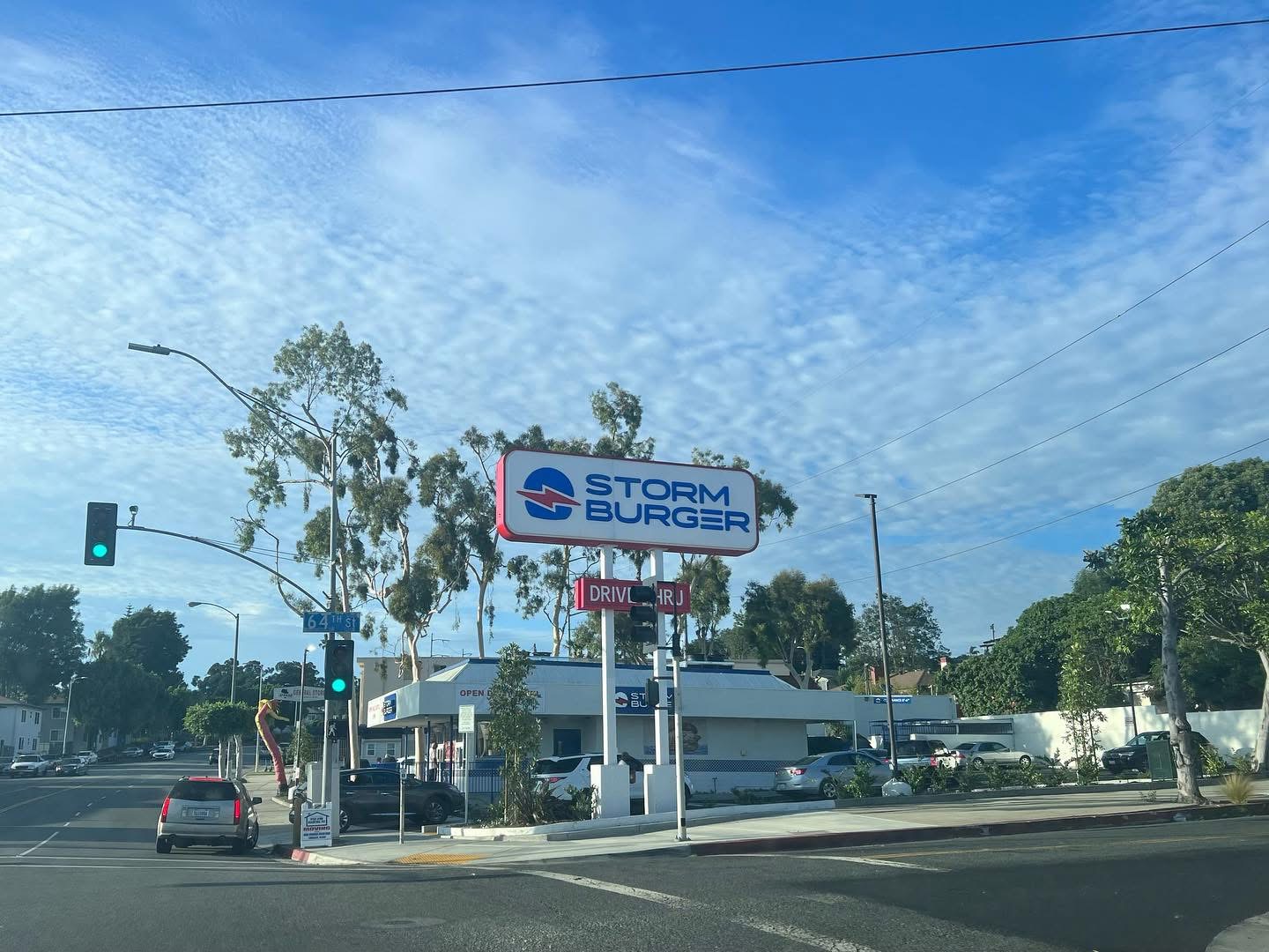 Storm Burger to honor Inglewood officials, educators