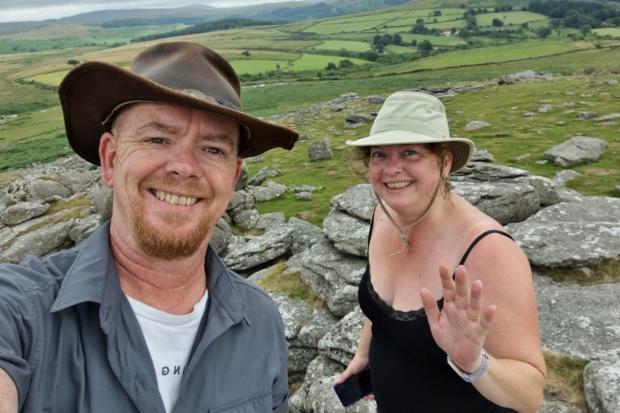 Couple raising money for dementia charity after losing their fathers