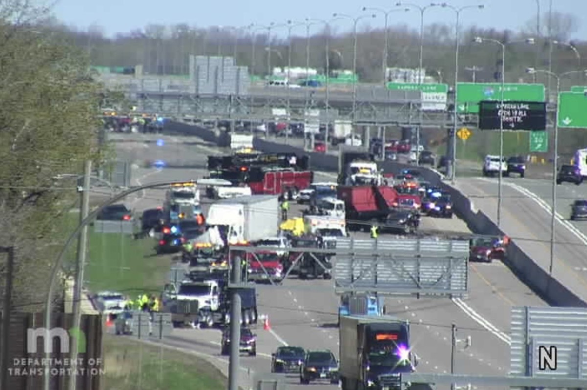 Patrol: 'Merging conflict' triggered deadly chain reaction crash on I-35W