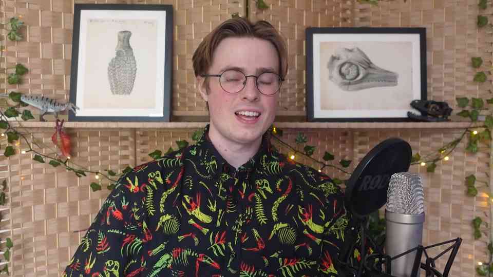 New Tyrannosaur Species Changes the Picture of Tyrant Evolution _ 7 ...