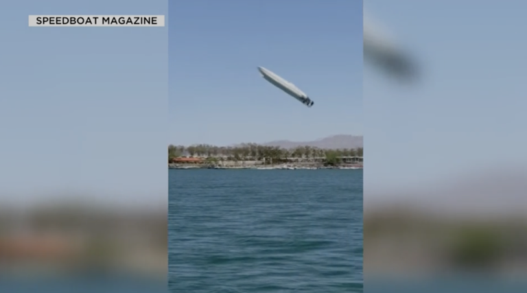 Shocking video shows speedboat crash at 200 mph in Lake Havasu