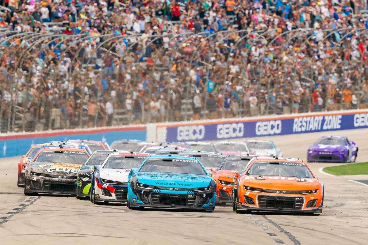 NASCAR releases full entry list for triple-header weekend at Texas