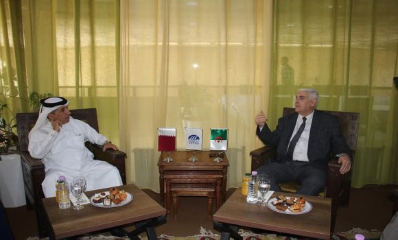 Une délégation ministérielle qatarie en visite à l'USTHB