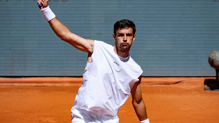 Lorenzo Musetti Debuts New ASICS x A.P.C. Kit at Madrid Open