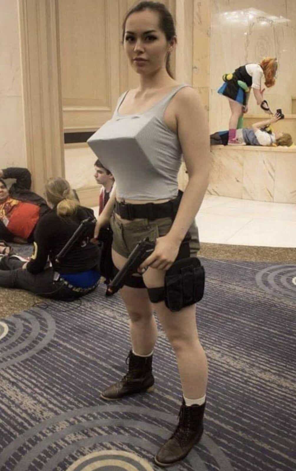 36 Hilarious "Blursed" Pictures That Are Equal Parts Blessed And Cursed