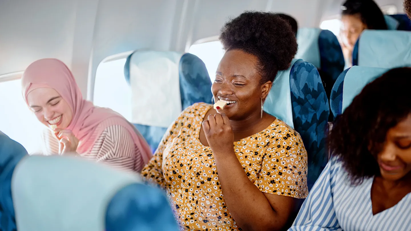 The 8 Best High-Protein Snacks for Airplane Travel