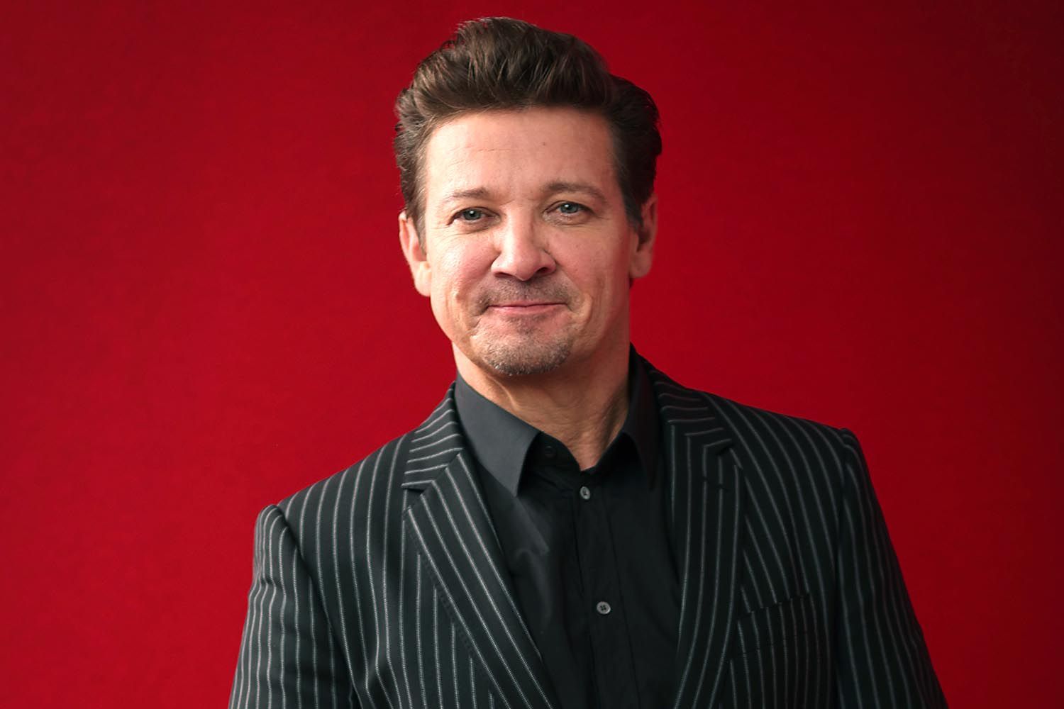 Jeremy Renner Reveals Why He Didn't Want to Write About His 'Private ...