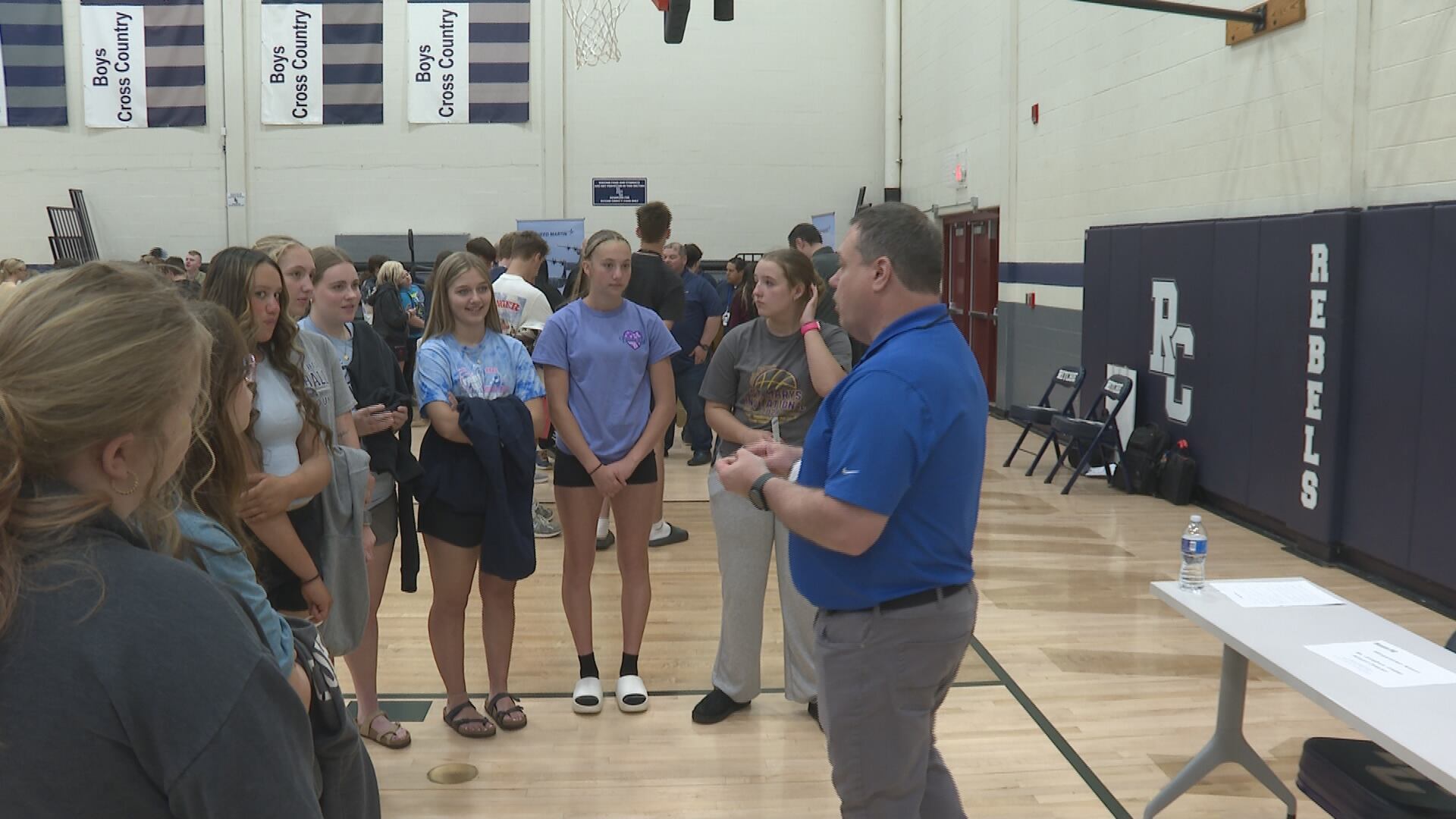 AviNation American Dream Tour swings by Ritchie County High School