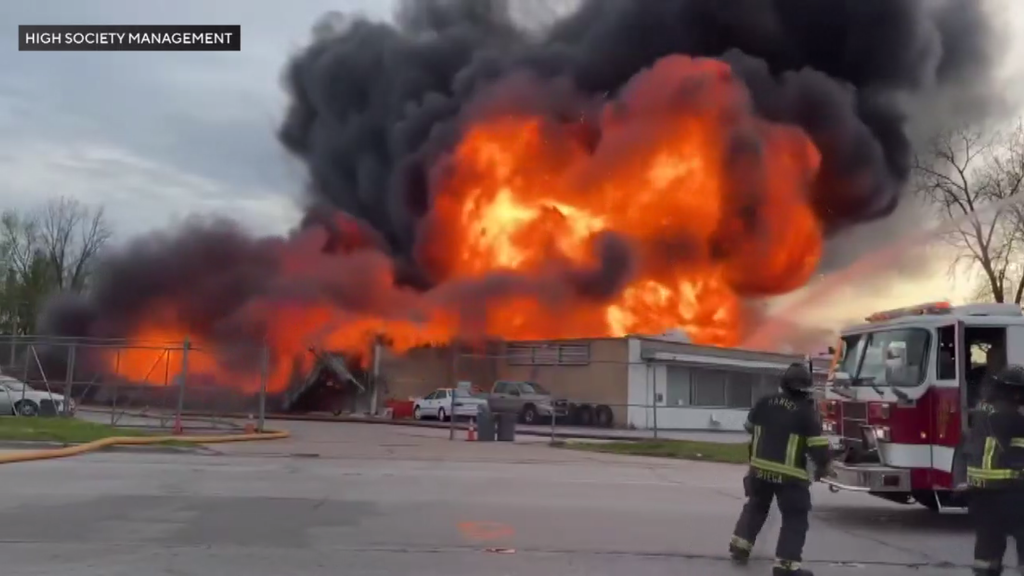 Raging fire consumes U-Haul facility in Dolton, Illinois