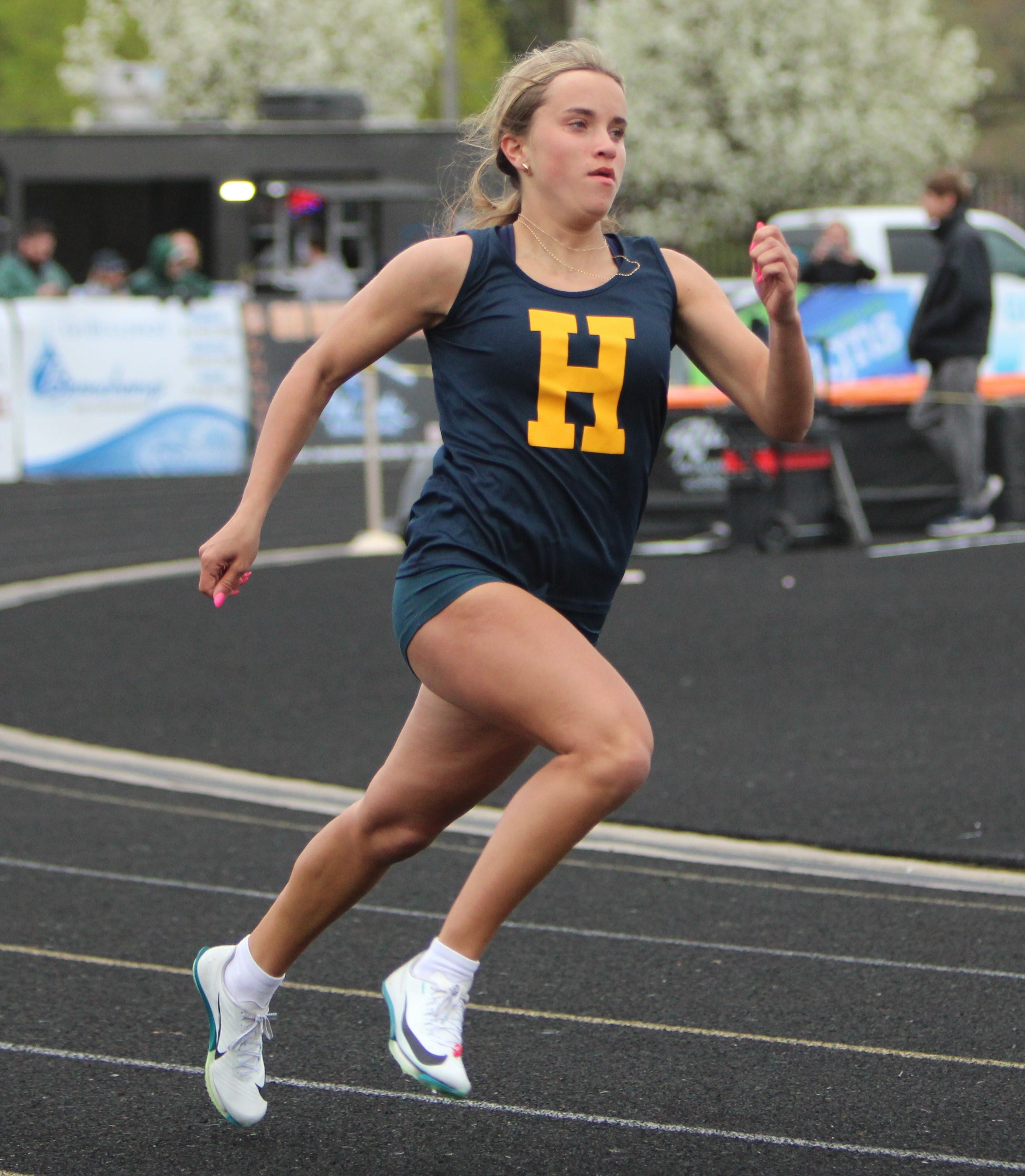Tuesday's top performers: Hartland freshman pulls off another sprint ...