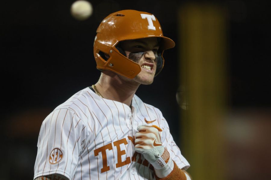 Texas baseball starts NCAA regional with win over HCU