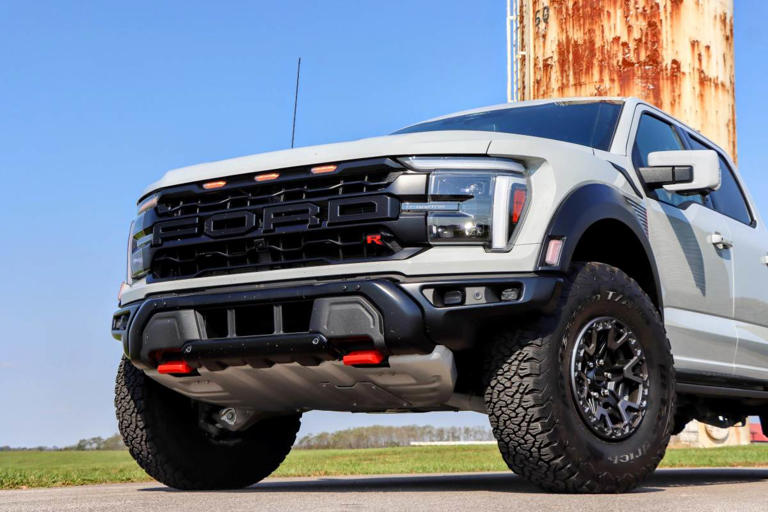 I Test Drove the 2025 Ford Raptor R: Here’s the Real Verdict