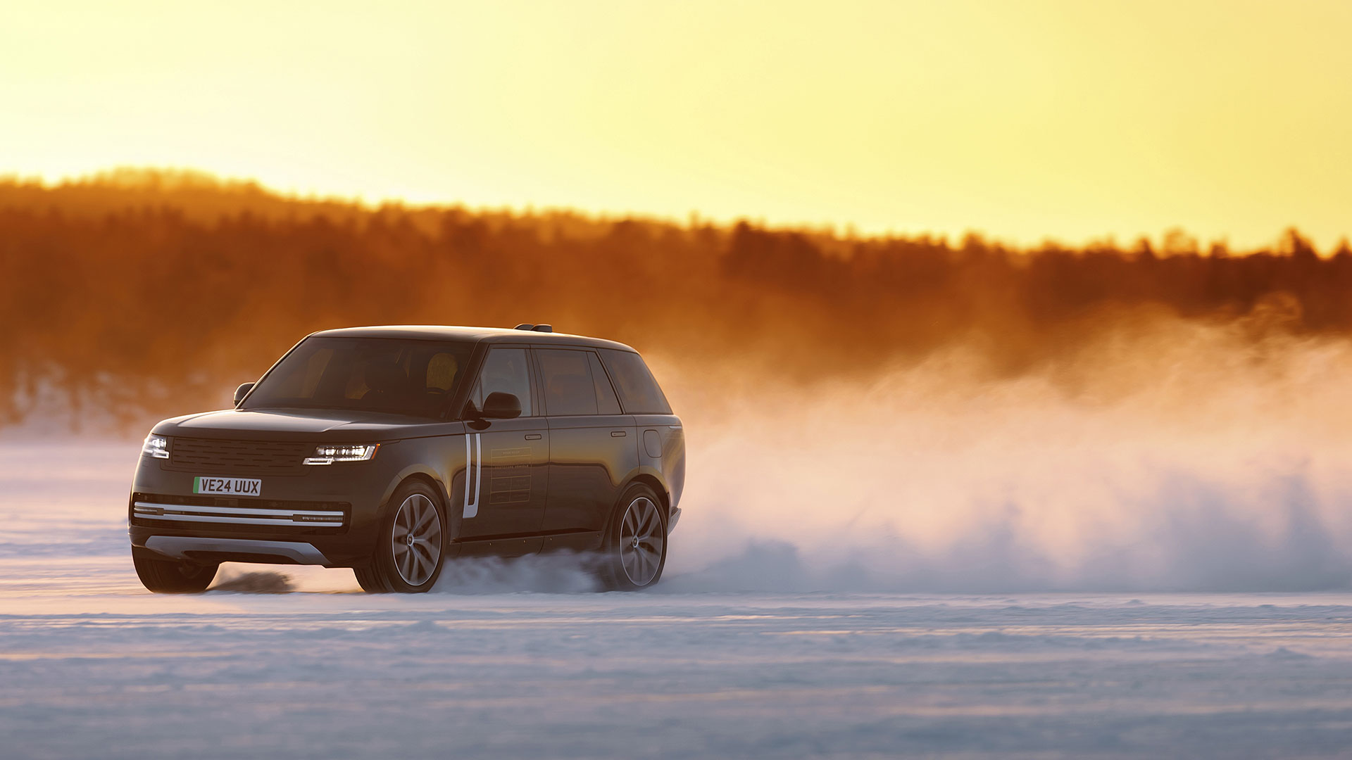 Range Rover Electric completes Arctic testing with new heat-saving tech