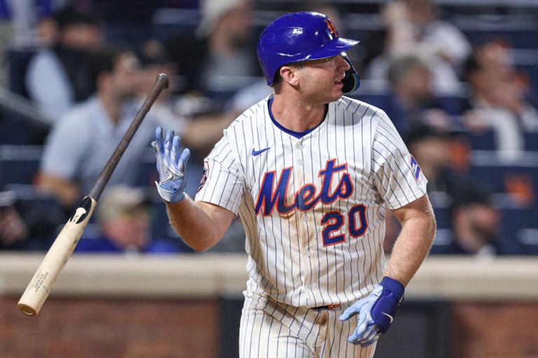 Mets' bats stay hot in rout of Diamondbacks