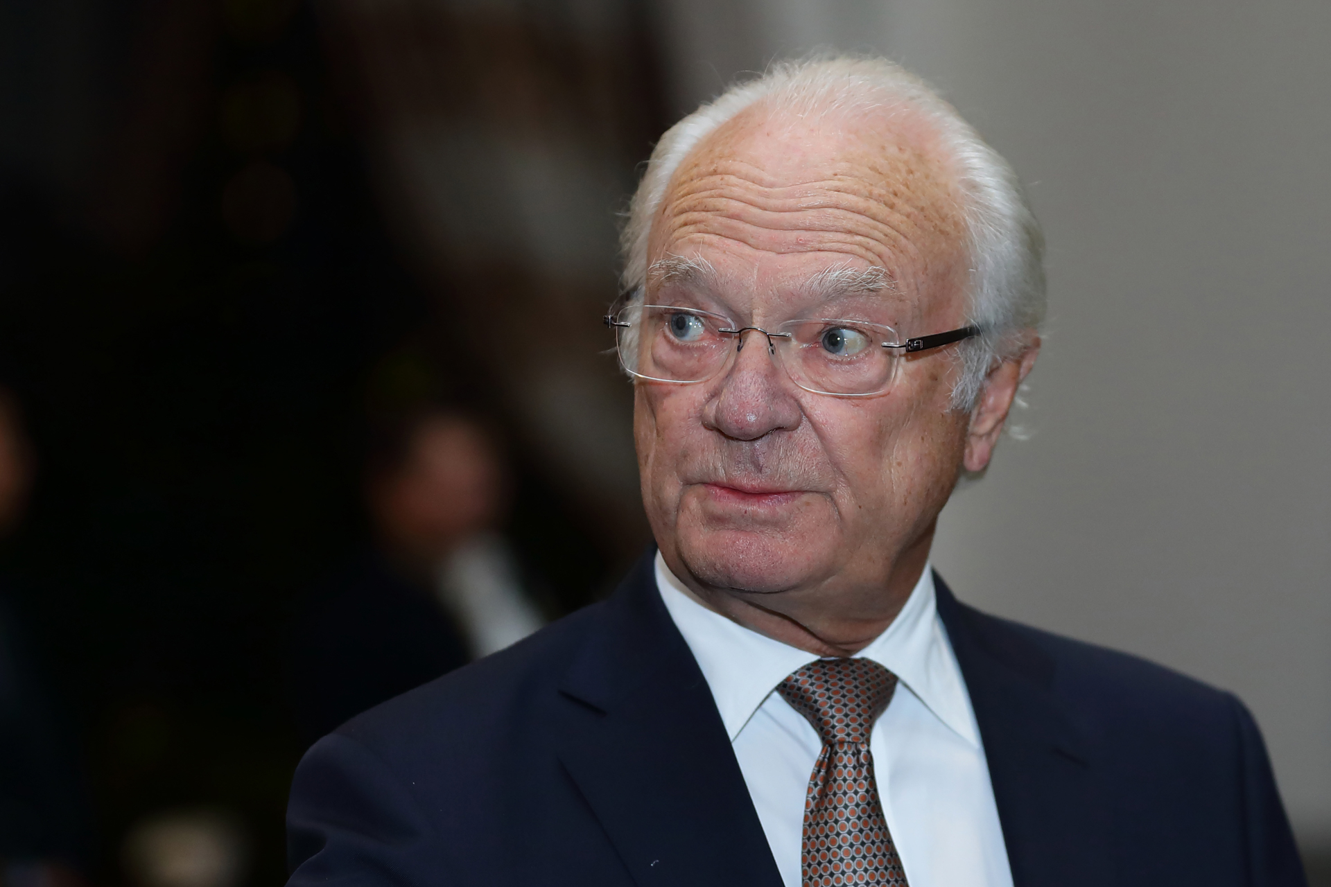 Cosa succede a Re Carl Gustaf?