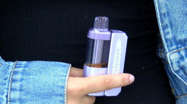As vaping increases among youth, health officials warn of links to ...