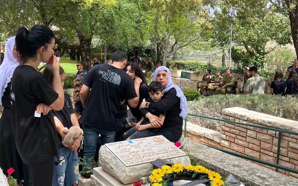 Druze soldiers mourned at Hurfeish ceremony on Memorial Day