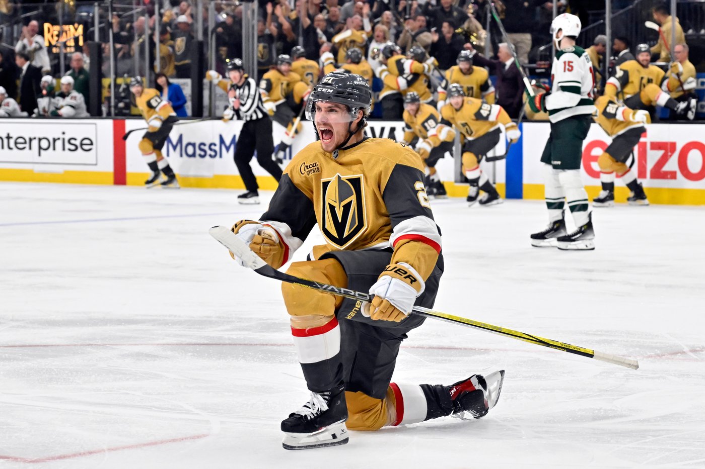 Un but de Howden donne aux Golden Knights un gain de 3-2 en proongation ...