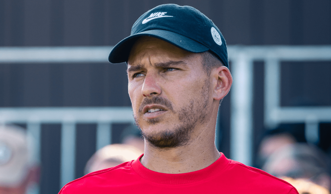 Jordan Galtier, adjoint de Martinez Novell, vise le plus haut diplôme d ...