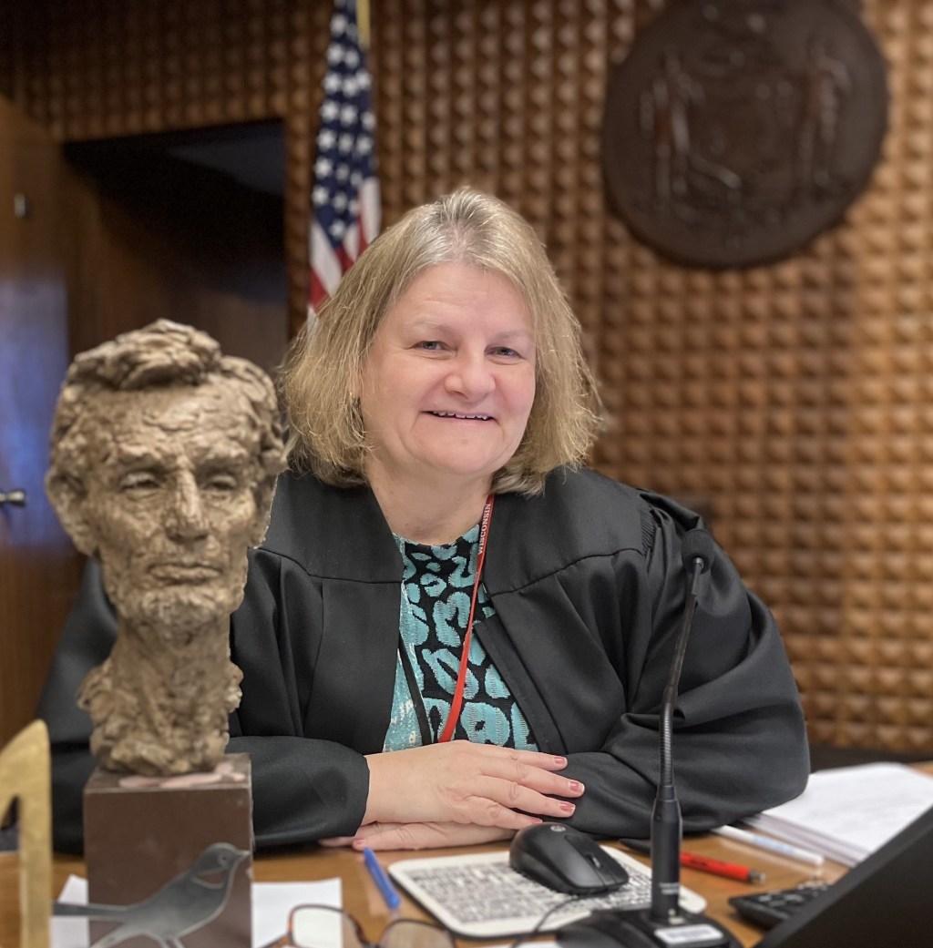 Milwaukee Judge Hannah Dugan who allegedly helped illegal migrant evade ...