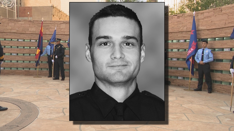 Fallen officer Zane Coolidge added to memorial for Phoenix Police ...