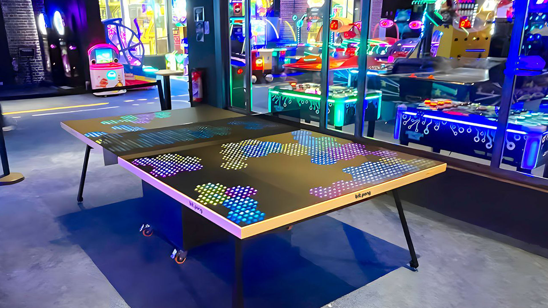 Bit-Pong: il tavolo da ping-pong interattivo